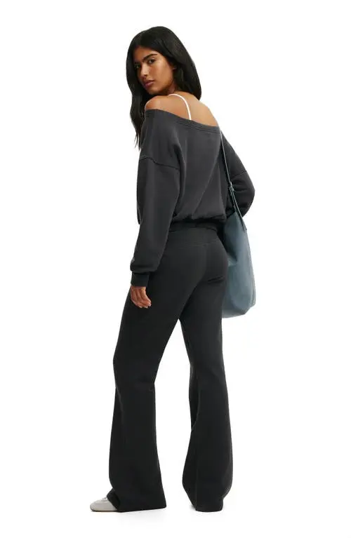 COTTON ON Relaxed Off Shoulder Sweatshirt - Shadowstone