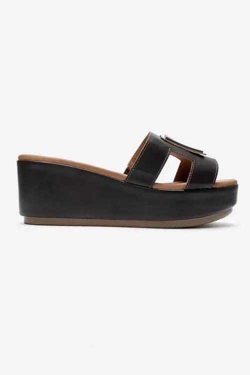 FOREVER & ALWAYS SHOES Hiola Leather Platform Sandal - Brown