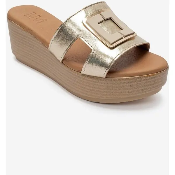 FOREVER & ALWAYS SHOES Hiola Leather Platform Sandal - Gold