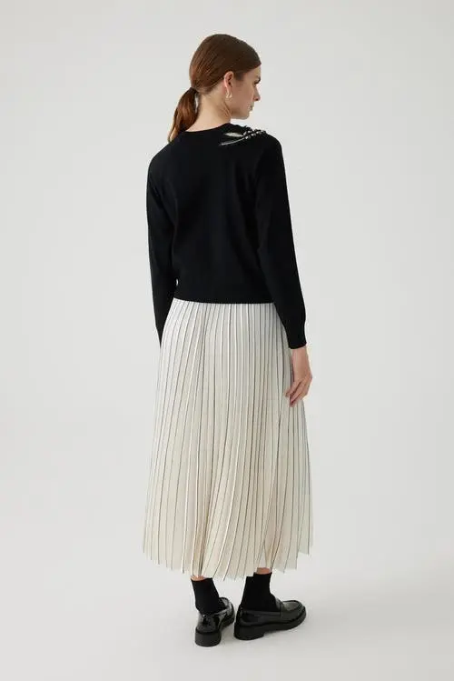 EXQUISE Afsaneh Hand Embroidered Blouse
