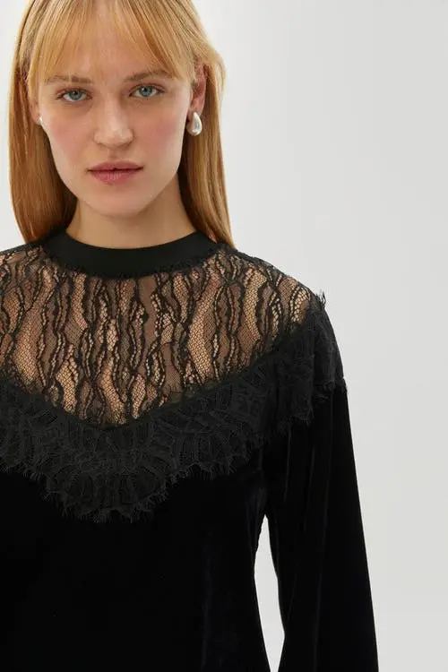 EXQUISE Blake Velvet And Tulle Blouse