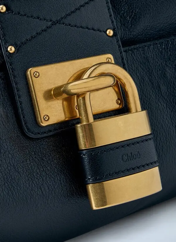 Chloé Paddington Grained Leather Shoulder Bag With Lock Detail - Black