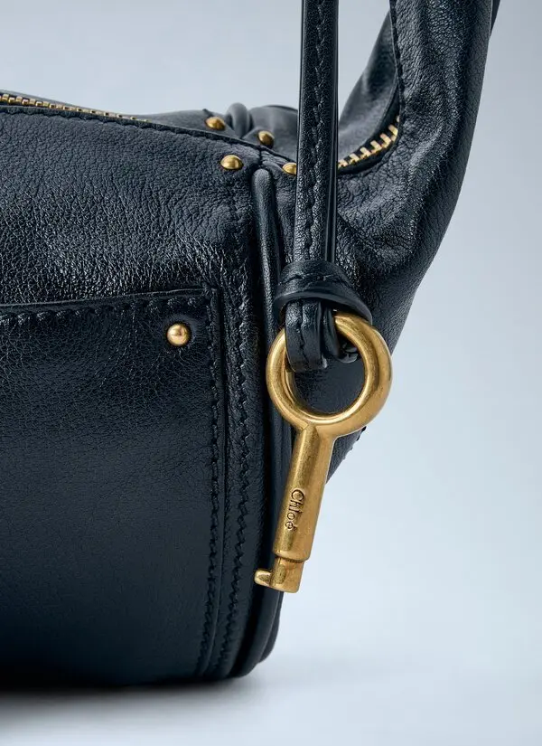 Chloé Paddington Grained Leather Shoulder Bag With Lock Detail - Black