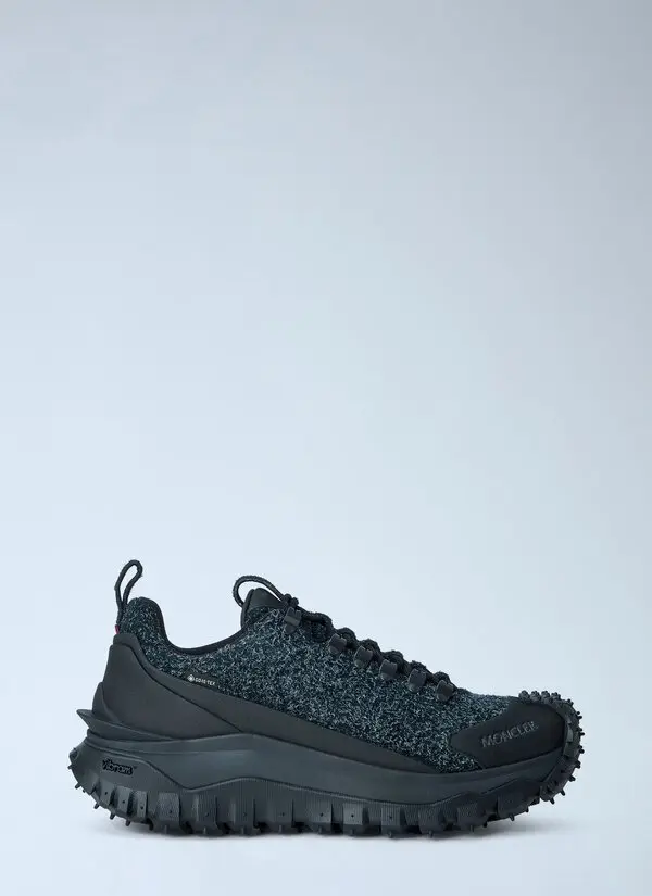 Moncler Trailgrip Apex Gtx Sneakers - Blue