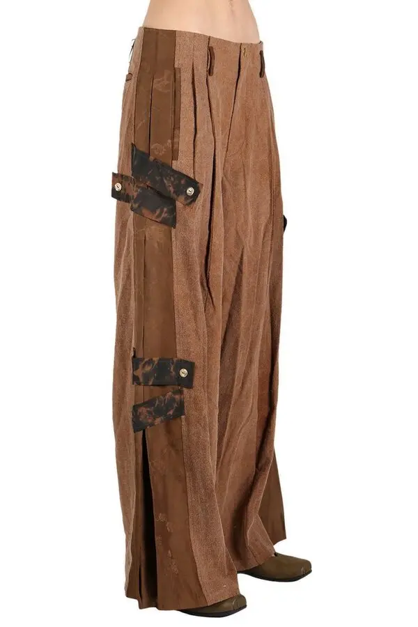 COMMUNS Buckled Strap Loose Fit Pants