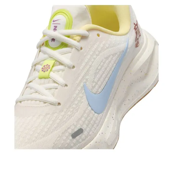 Nike Journey Run Athletic Sneakers