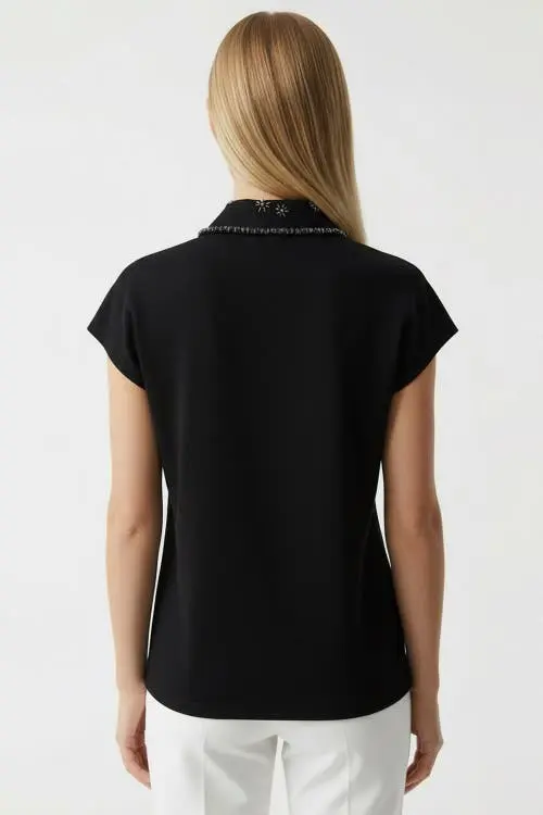 EXQUISE Sleeveless Regular Fit Knit Embroidered Shirt