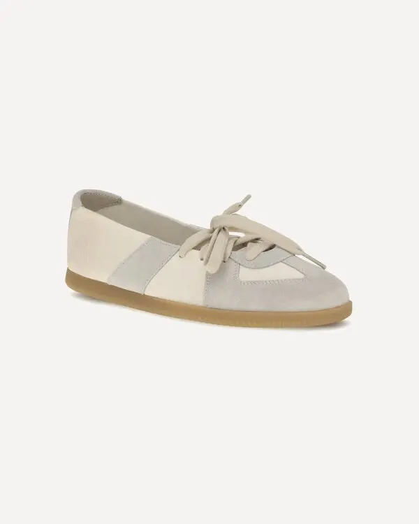 MAISON MARGIELA Lace-up Leather Ballerinas - Cream