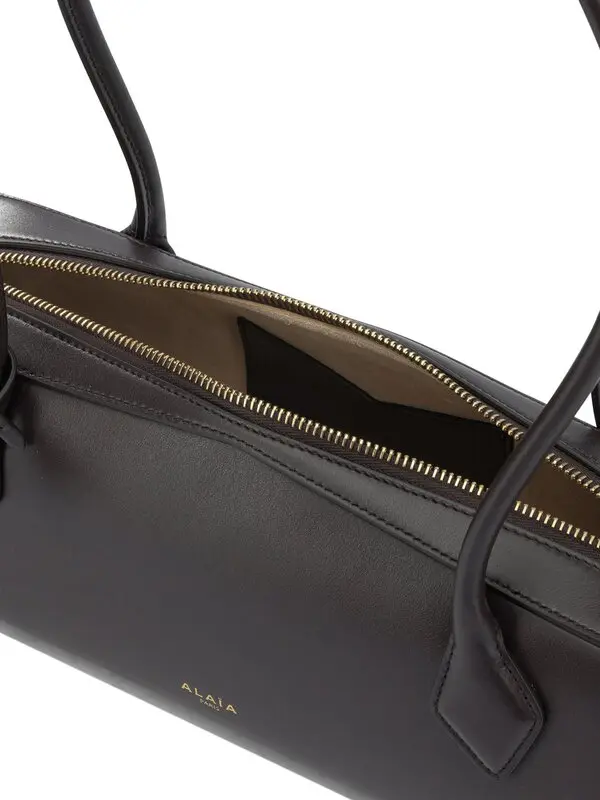 Alaïa Le Teckel' Medium Shoulder Bag