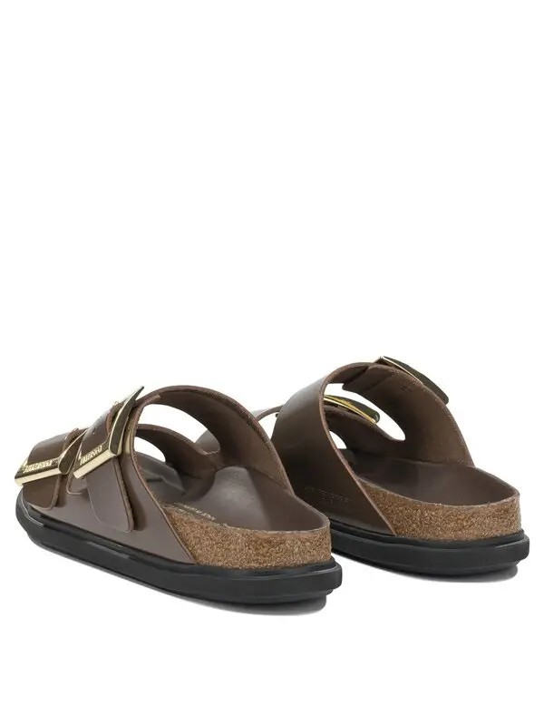 BIRKENSTOCK Arizona Droplet Buckle Low Sandals - Brown