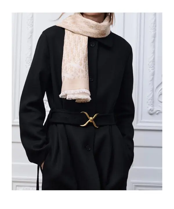 Dior Infini Shawl
