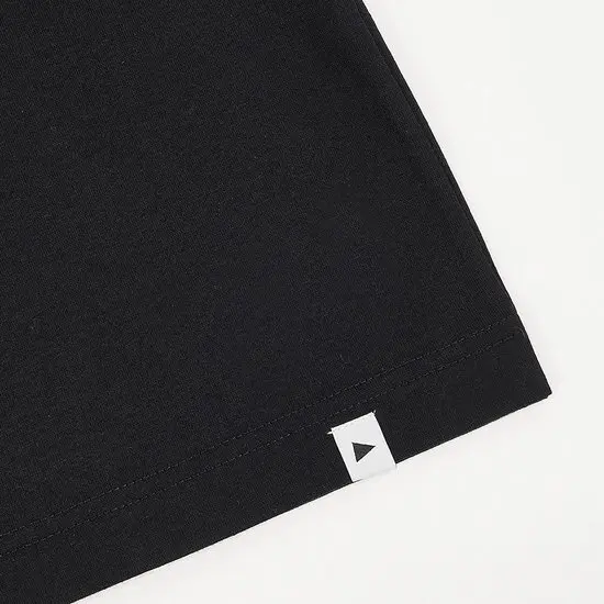 AND WANDER Large Logo Print T-shirt