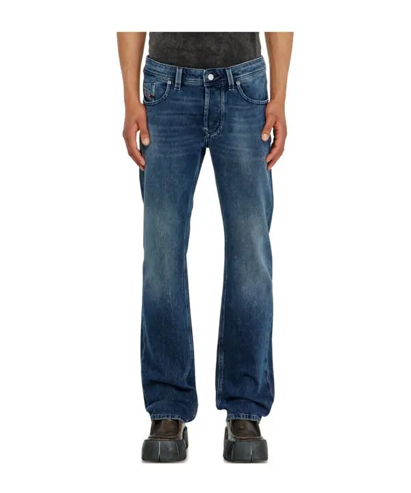 DIESEL® Larkee Low-waist Regular Jeans