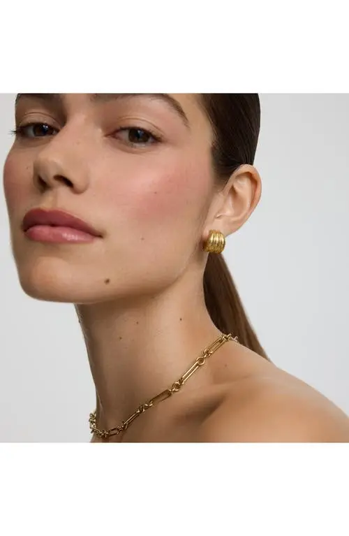 D.LOUISE Textured Ribbed Hoop Earrings