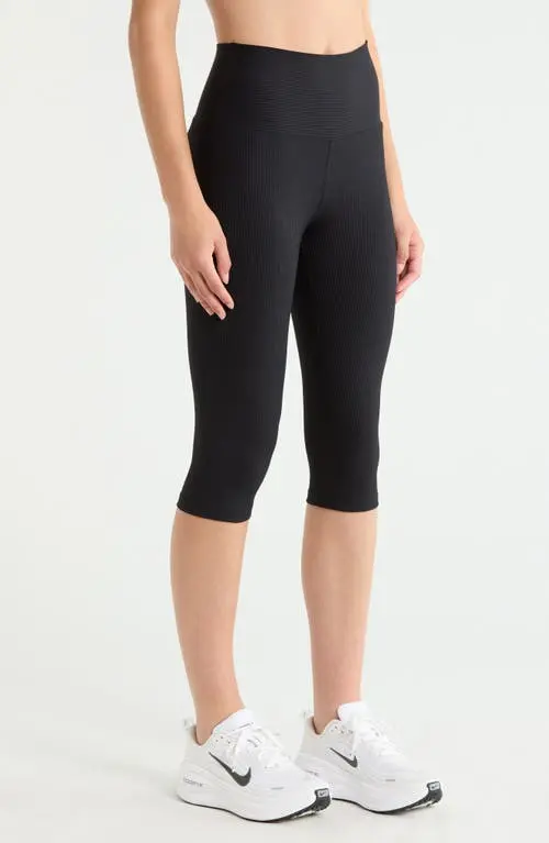 Year Of Ours Ribbed High Waist Capri Leggings