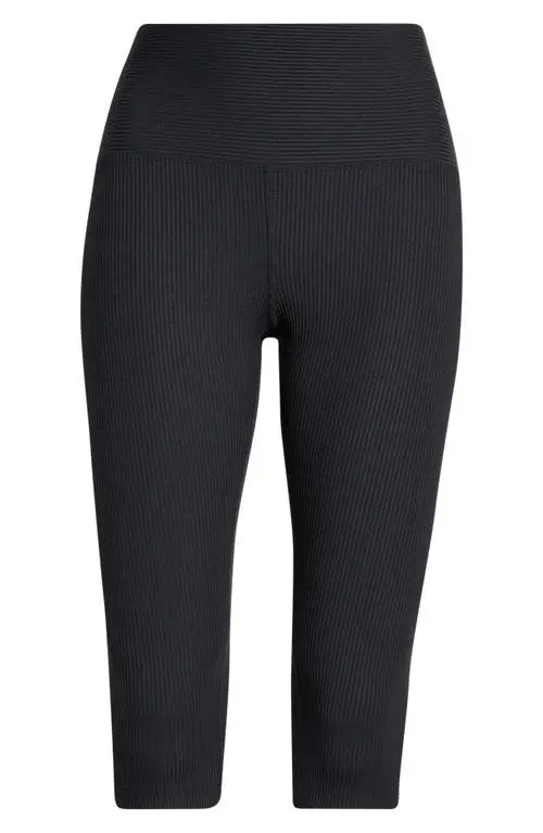 Year Of Ours Ribbed High Waist Capri Leggings
