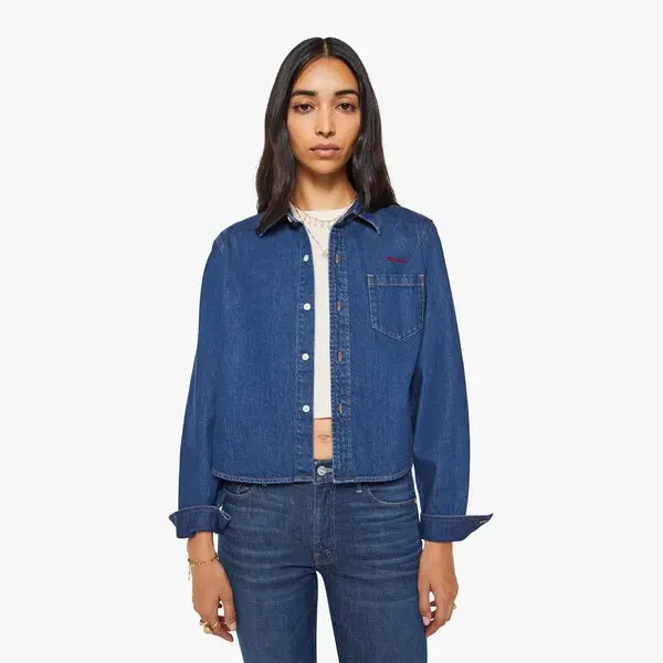MOTHER The Honor Roll Hey Batter Cropped Denim Shirt - Blue