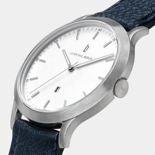 Lilienthal Berlin Huxley Silver Leather Dark Blue