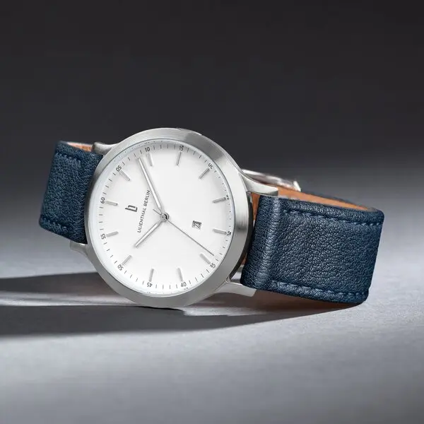 Lilienthal Berlin Huxley Silver Leather Dark Blue