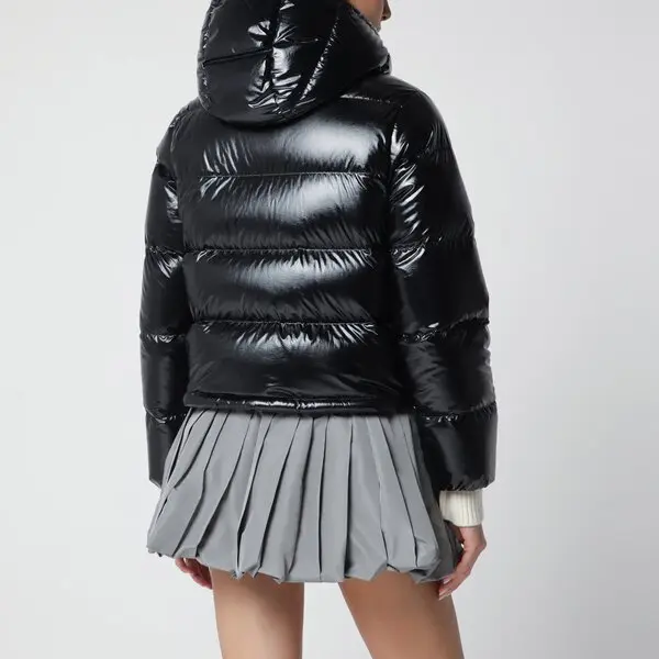 Moncler Niveole Cropped Down Jacket In Glossy Nylon - Black