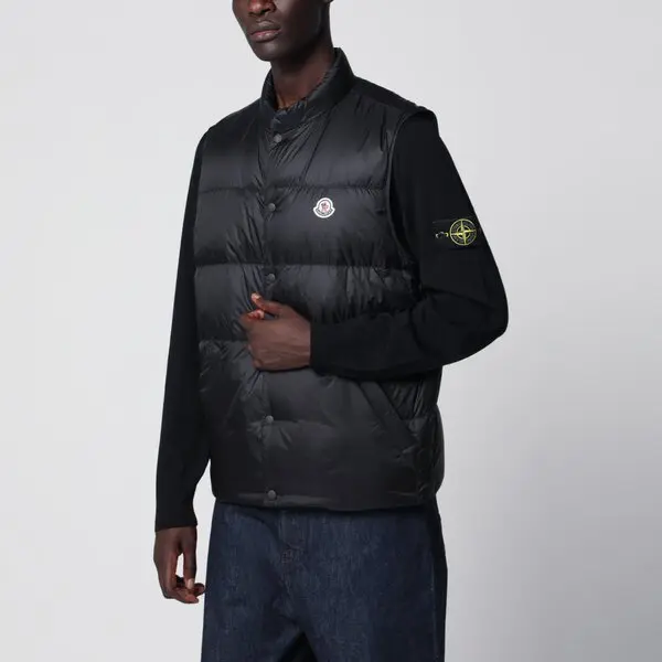 Moncler Tuquerouye Down-filled Vest - Black