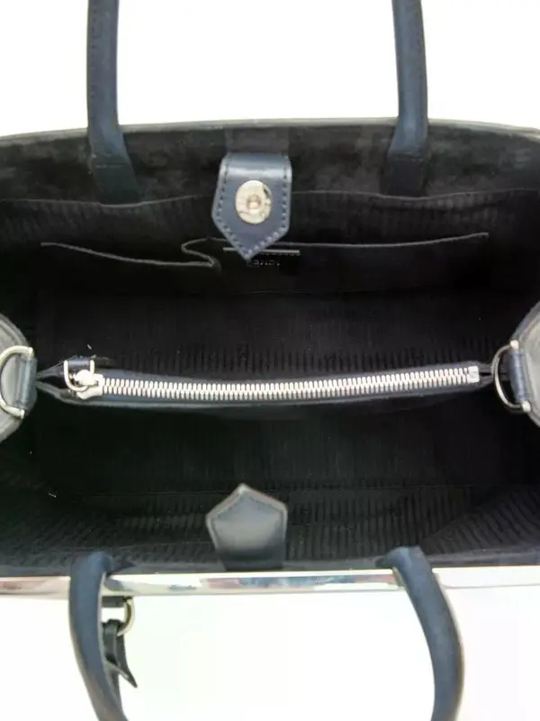 Fendi 2010-2026 Medium Leather 2jours Satchel