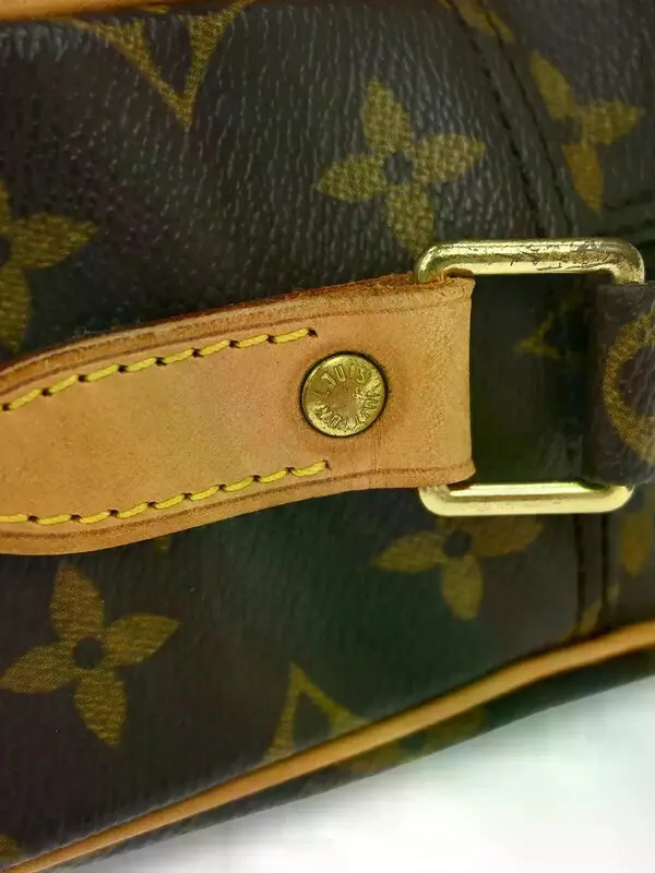 LOUIS VUITTON 2004 Nile Monogram Cross Body Bag