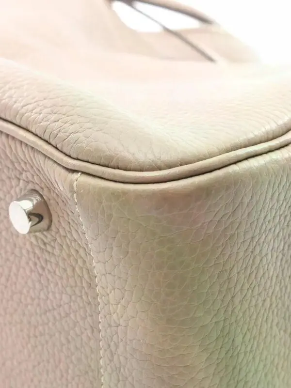 Hermès 30 Lindy Shoulder Bag - Neutrals