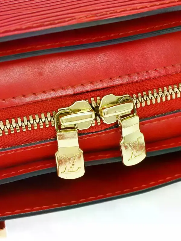 LOUIS VUITTON 2001 Pont Neuf Epi Handbag