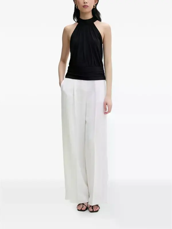 GESTUZ Halterneck Ruched Top