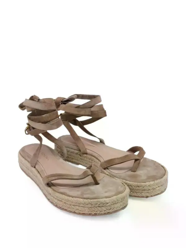 GIANVITO ROSSI Yasmine Raffia-trimmed Sandals