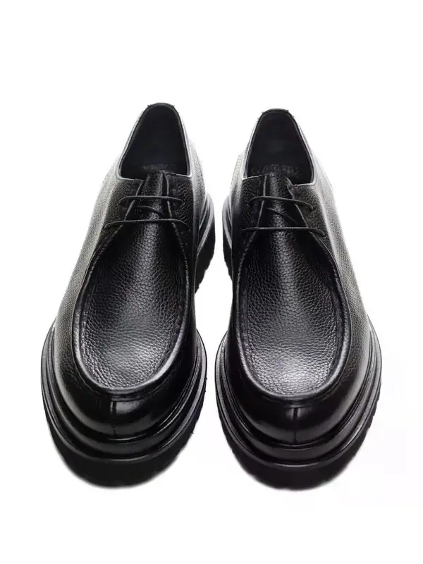 POCHE PARIS Textured Lug-sole Loafers