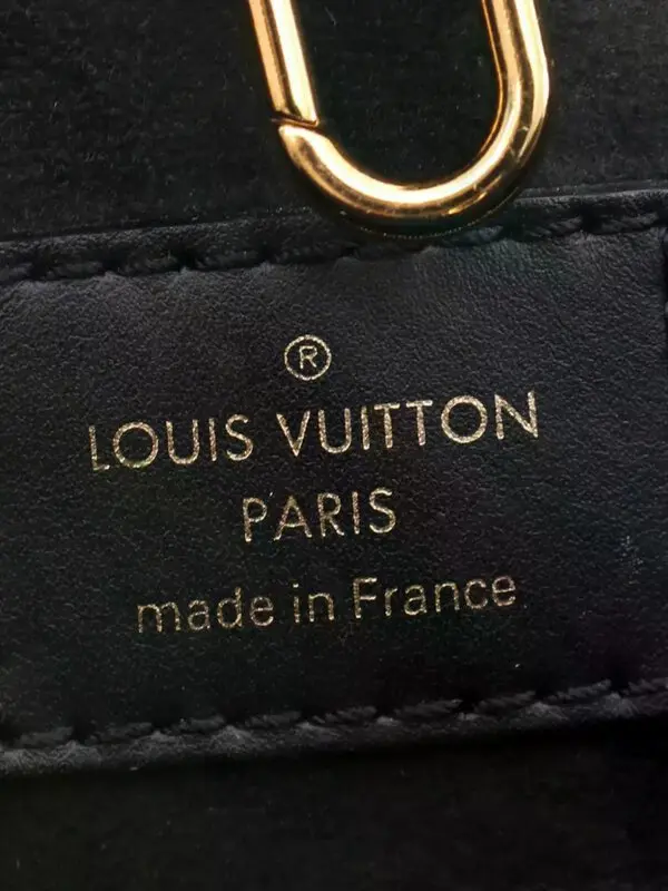 LOUIS VUITTON 2020 Monogram Fold Tote Mm Satchel