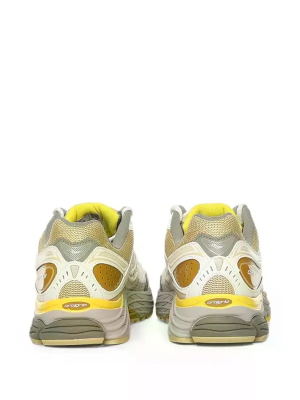 Saucony Progrid Omni 9 Lace-up Sneakers