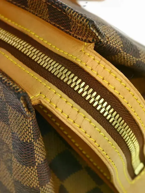 LOUIS VUITTON 1997 Columbine Shoulder Bag