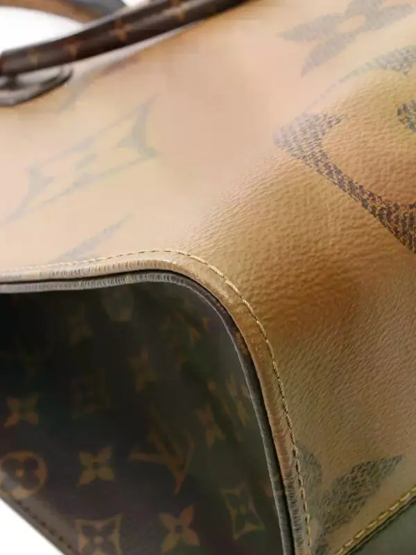 LOUIS VUITTON Monogram Reverse Giant Onthego Gm Satchel