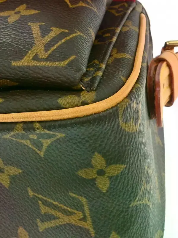 LOUIS VUITTON Monogram Canvas Viva Cite Shoulder Bag - Brown