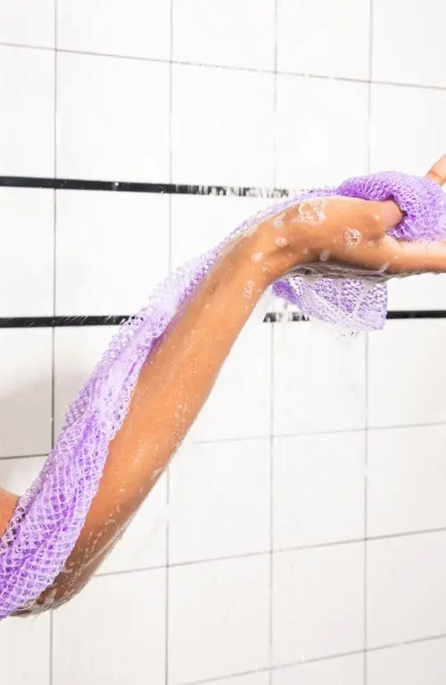LUV SCRUB Mesh Body Exfoliator - Luvender