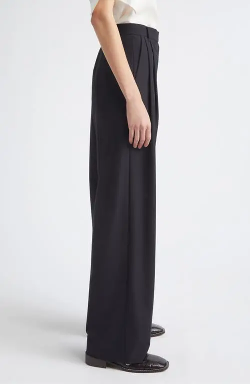 EENK Front Tucked Detail Pants