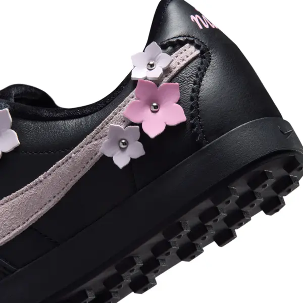 Nike Astrograbber "florette" Shoes