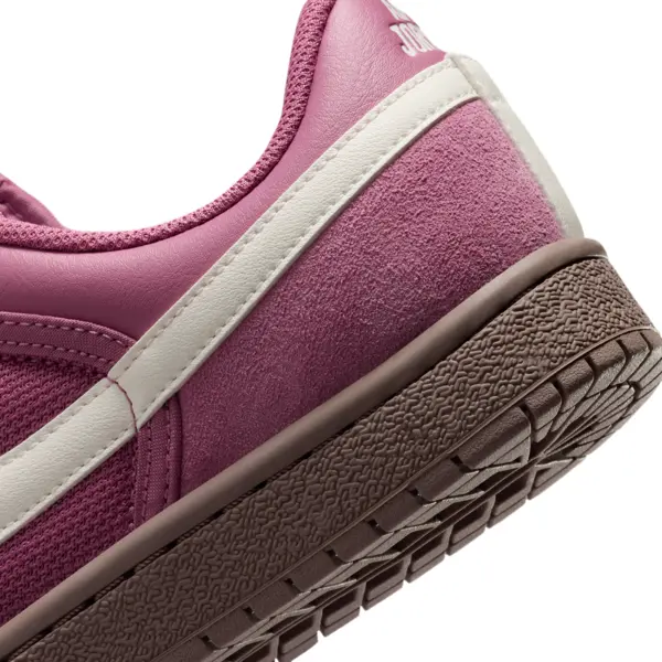 JORDAN Air Skyline Low Shoes