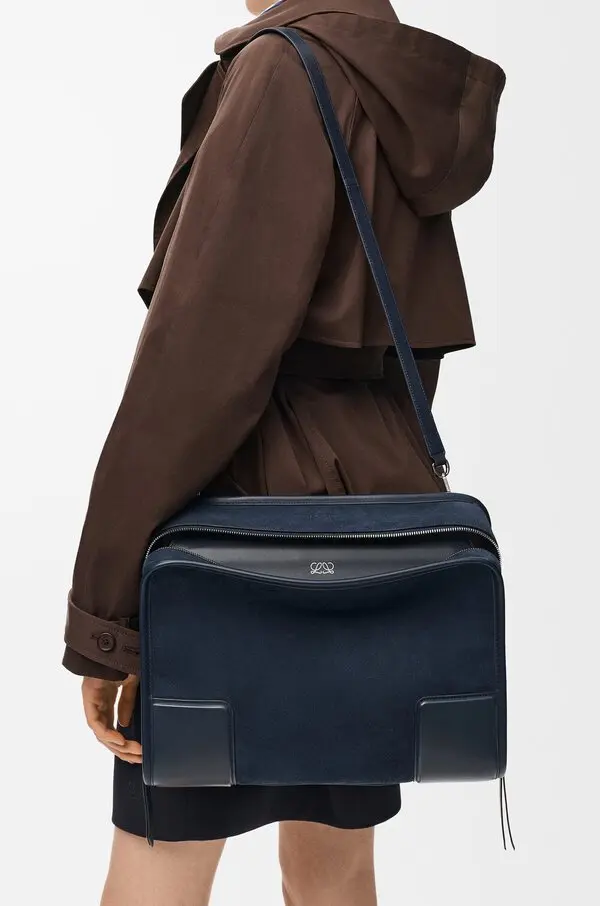 Loewe Large Amazona 180 Bag In Suede
