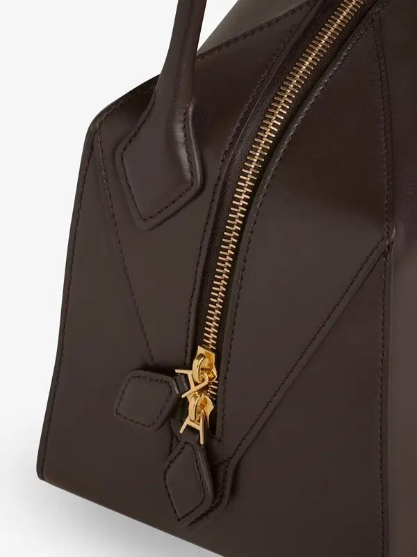 Alaïa Bouledogue Leather Shoulder Bag