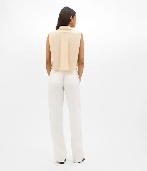 Another Tomorrow Sleeveless Cropped Shirt - Sand