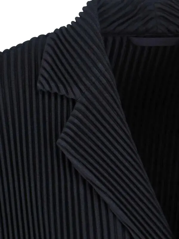 Issey Miyake Pleated Double-breasted Blazer