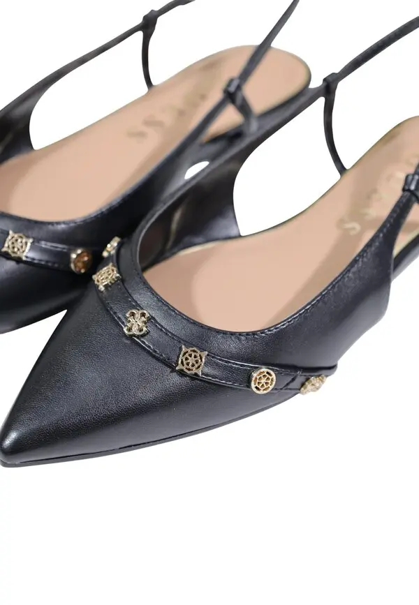 Guess Point-toe Flat Pumps