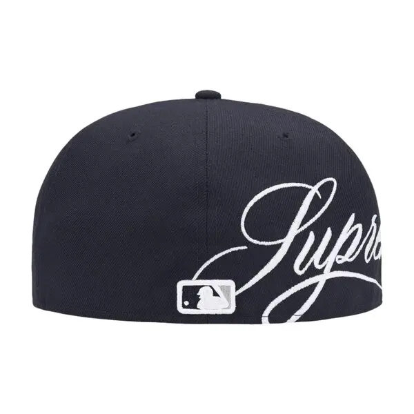 Supreme X New York Yankees X New Era