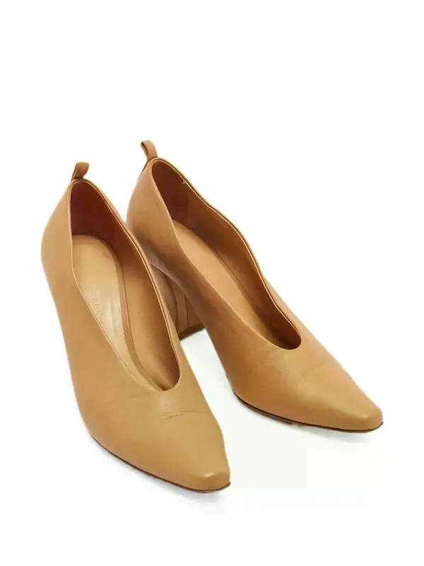 Bottega Veneta Almond Toe V-neck Vamp Leather Pumps