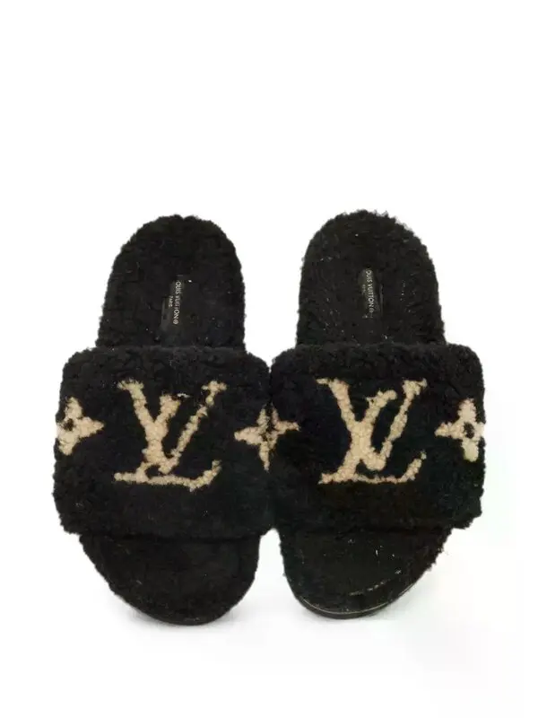 LOUIS VUITTON Paseo Monogram Shearling Slides