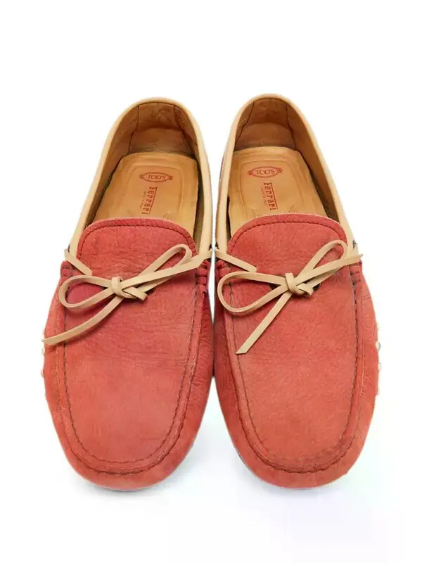 TOD'S Gommino Leather Loafers